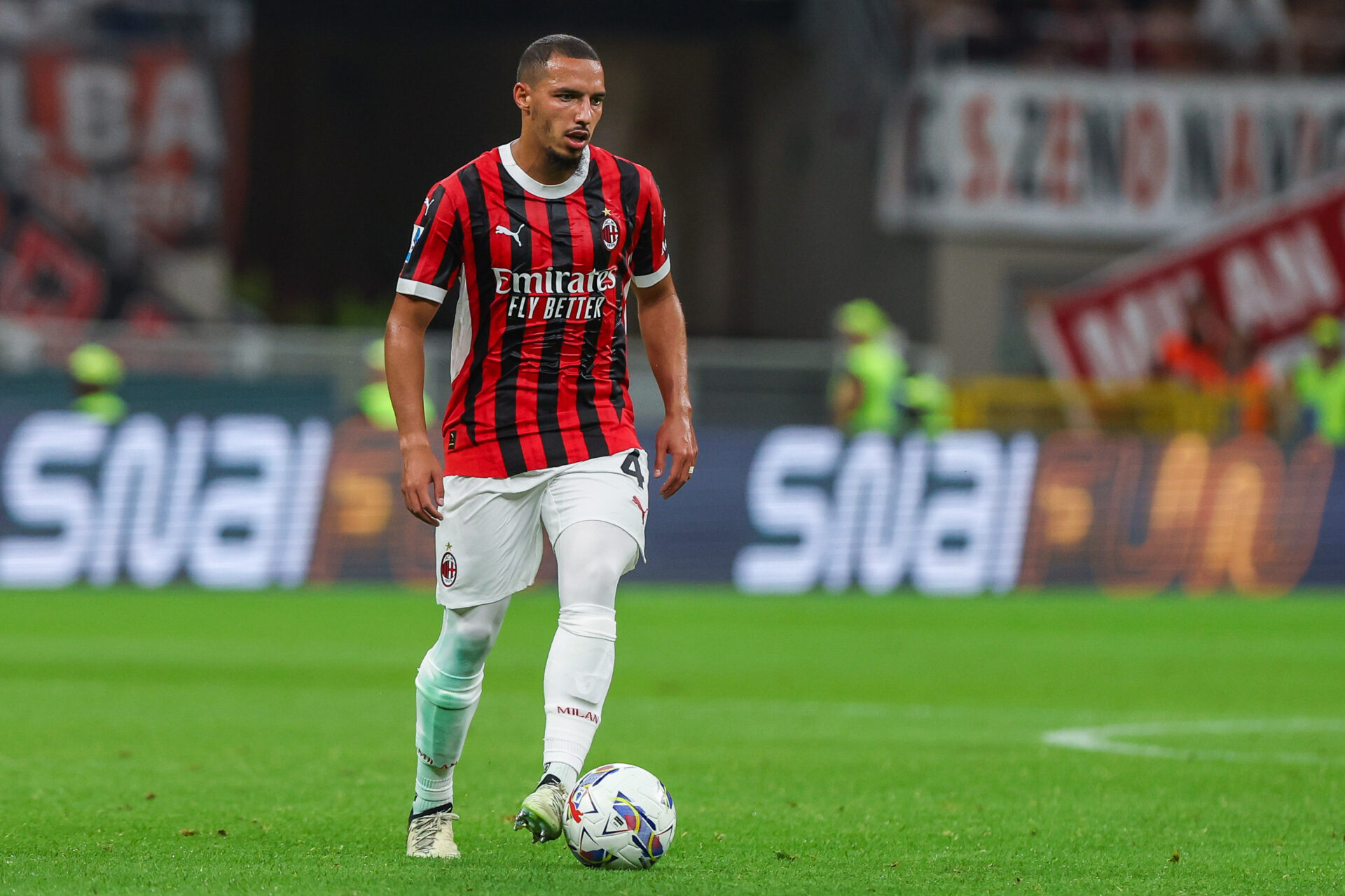 Ligue 1 - Bennacer annonce qu'il sera disponible dimanche à Angers