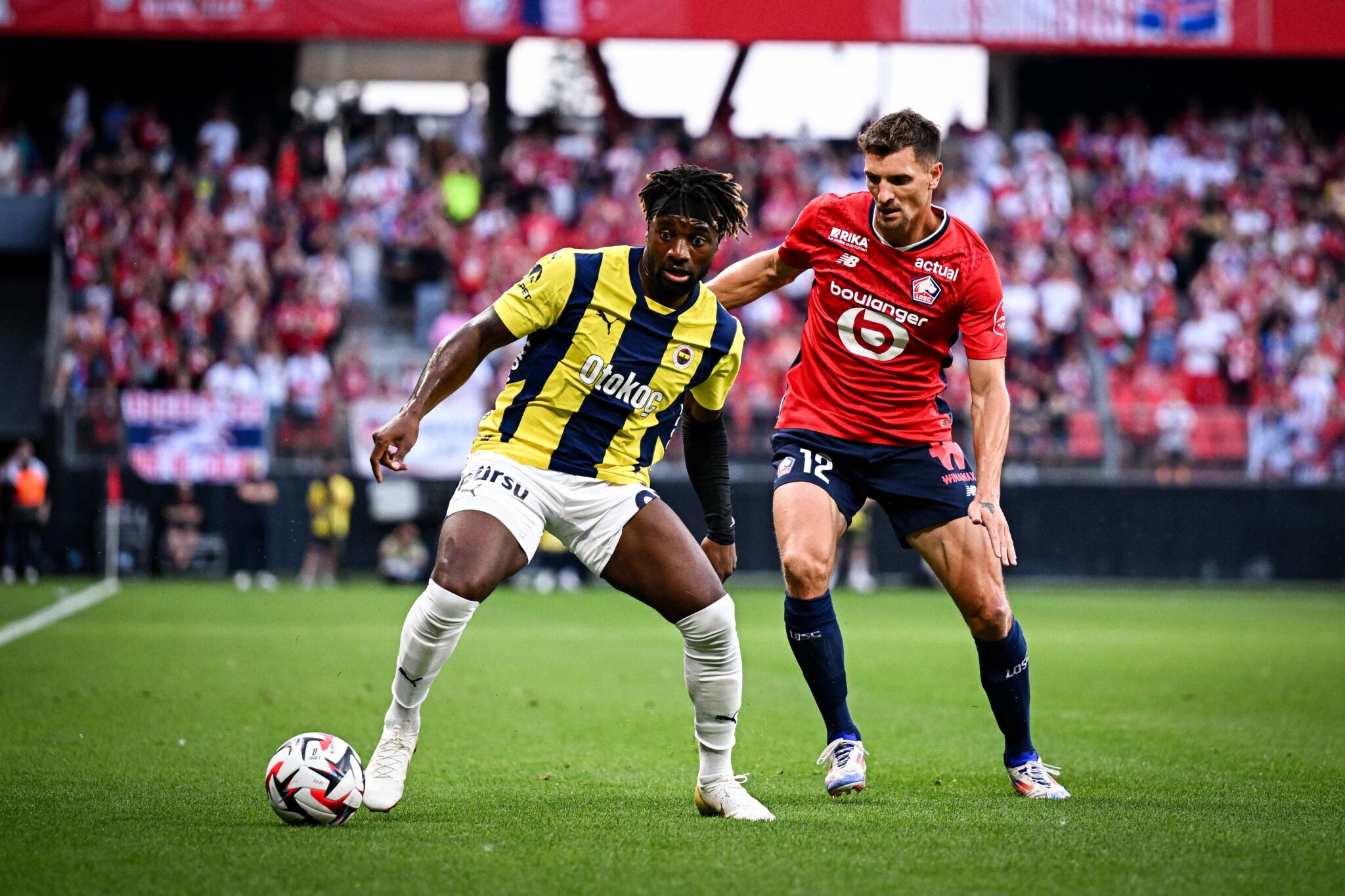 Mercato OM - Saint-Maximin annonce son retour prochain en L1