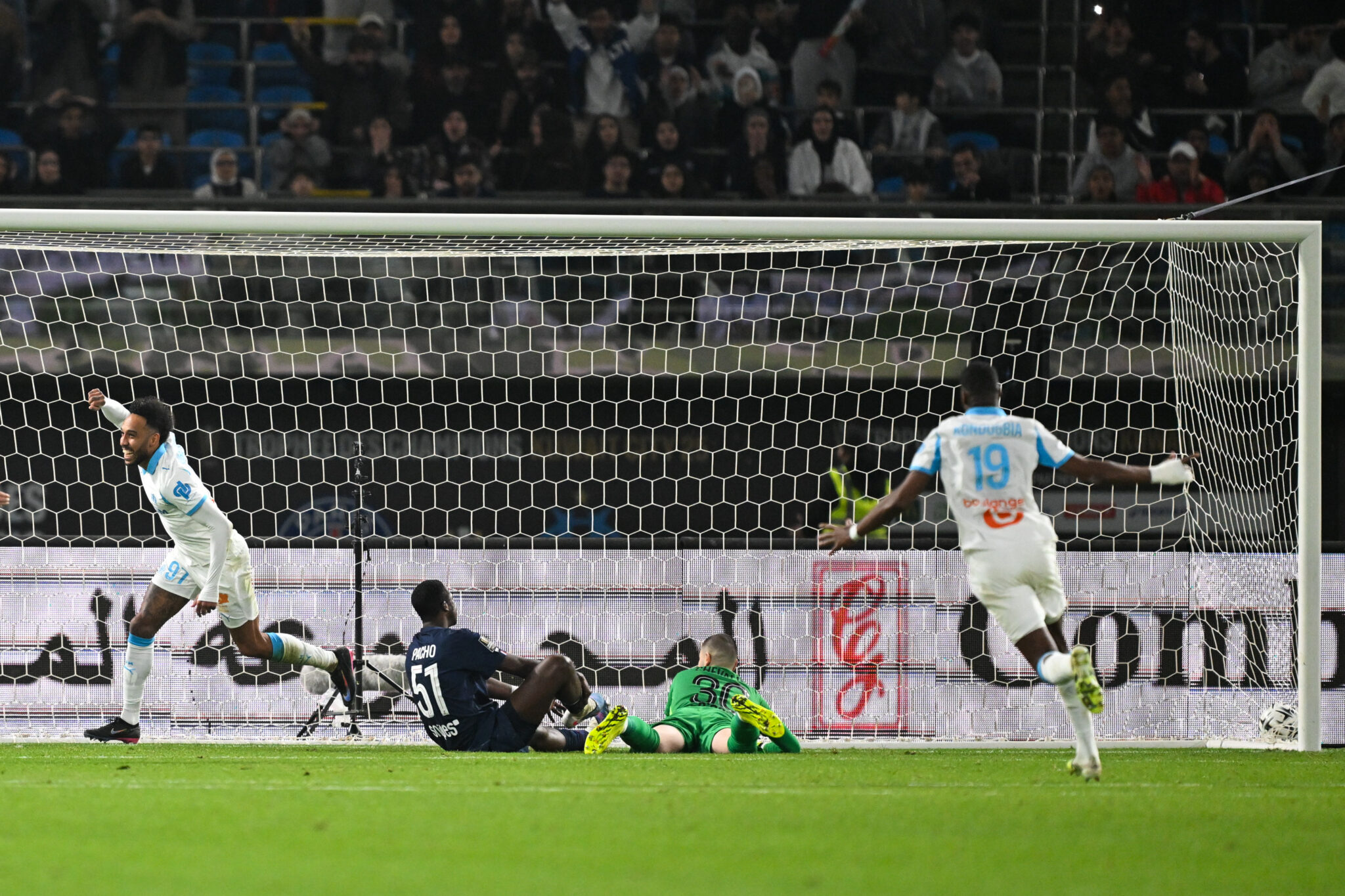 OM-PSG - Pacho s’excuse après son CSC