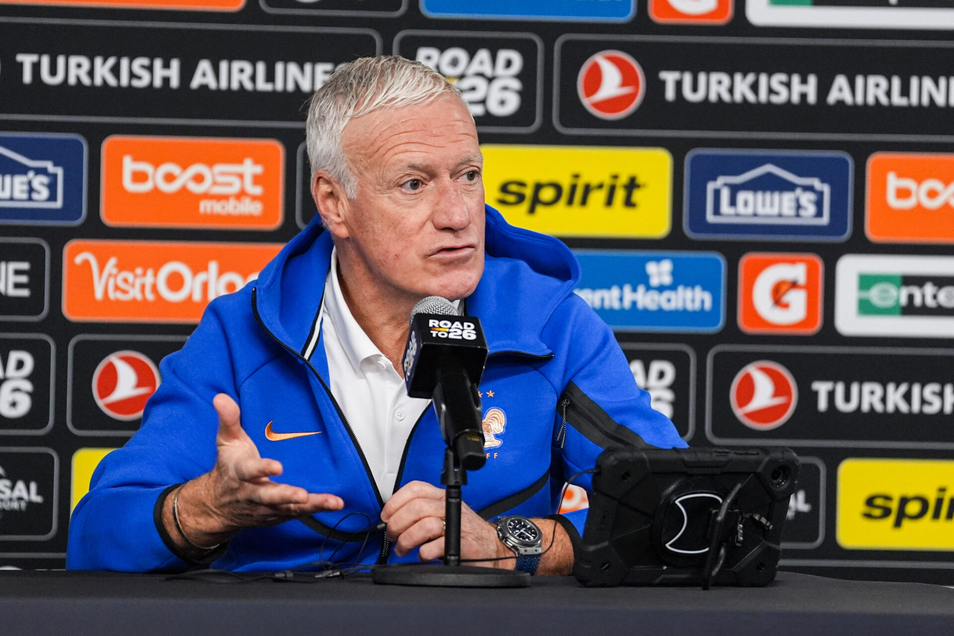 Ex-OM - Deschamps dans la short-list du Real Madrid